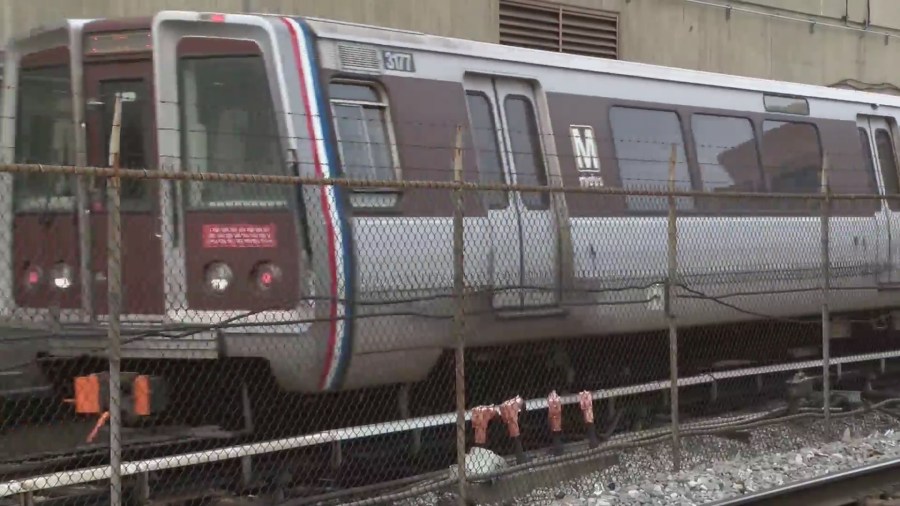 Trains delayed on Red Line due to track issue at Woodley Park station