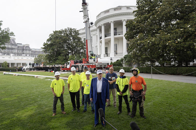 Live updates: Trump holding swearing-in ceremony for Jared Kushner’s ...