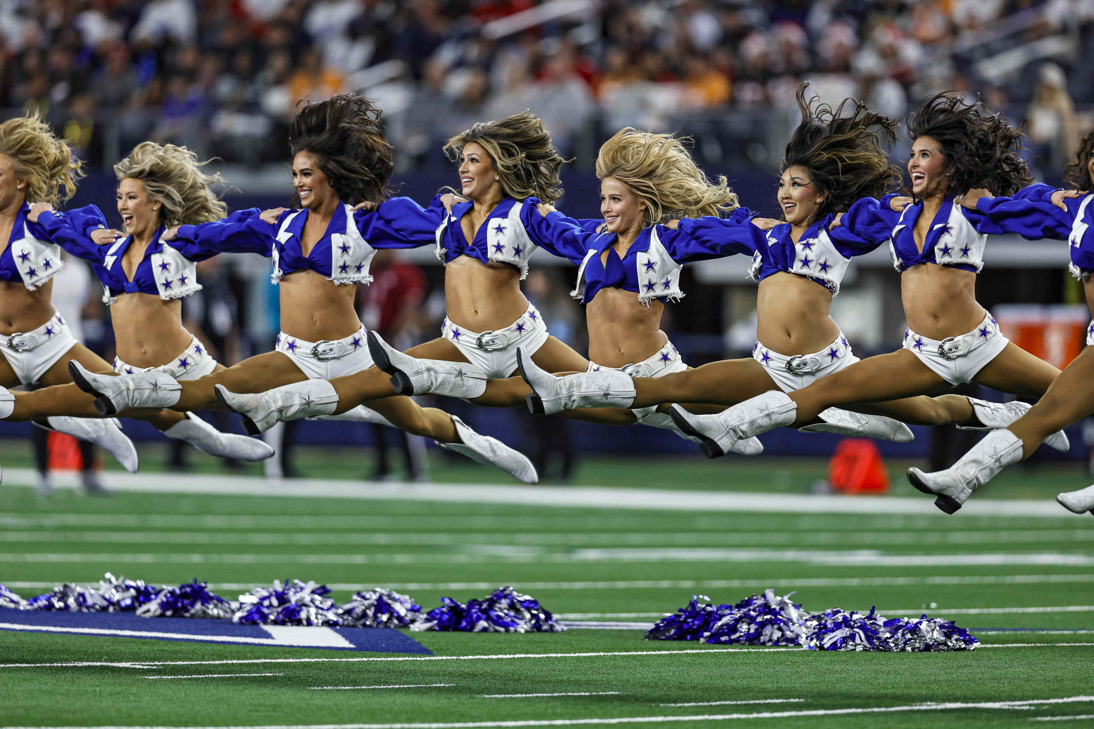 Dallas Cowboys Cheerleaders Get 400% Pay Increase After Backlash Over ...