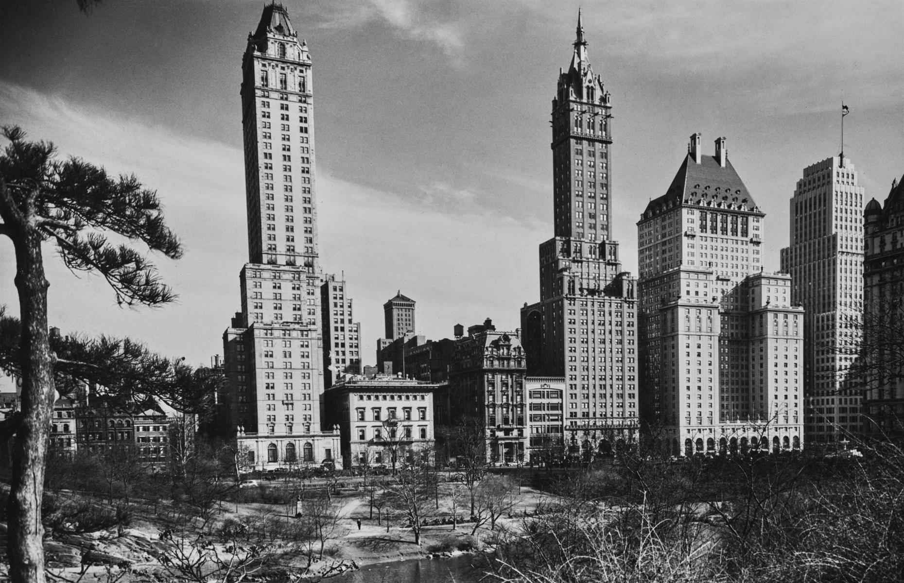 19 Iconic New York Hotels Gone Forever
