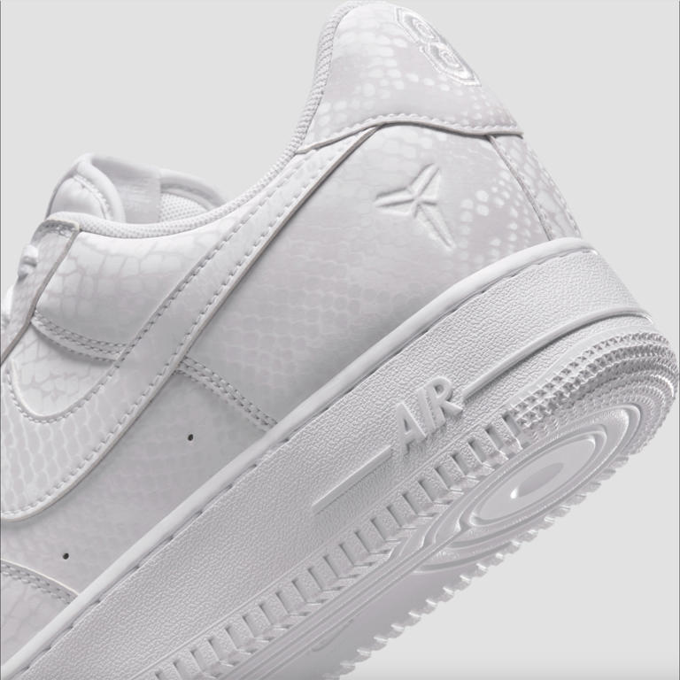 Official Look at the 'Mamba Forever' Nike Air Force 1