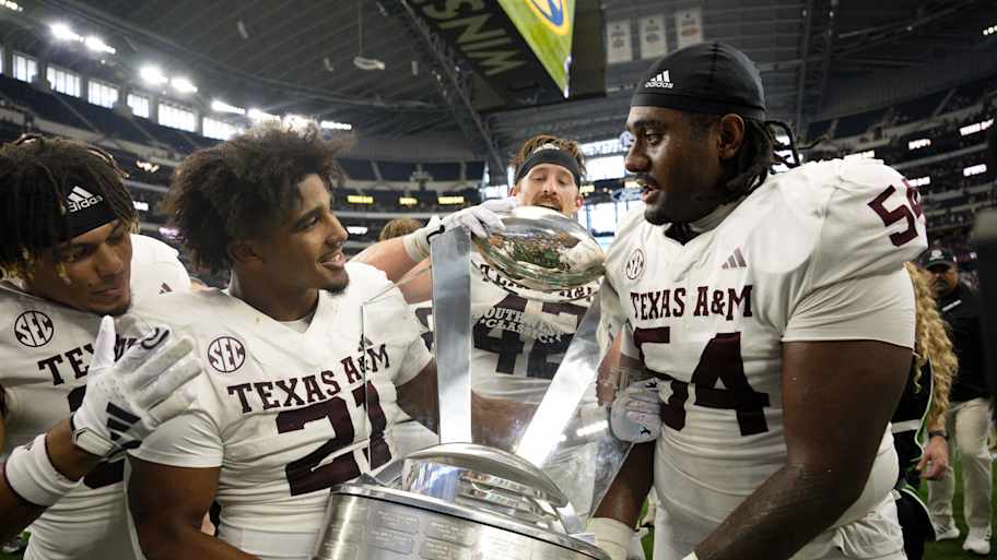 Texas A&M Aggies LB Receiving Early 2026 NFL Draft Hype