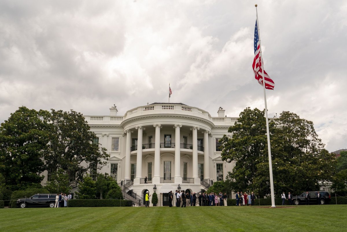 Trump's gift of 'most magnificent' flagpoles and flags celebrated at ...