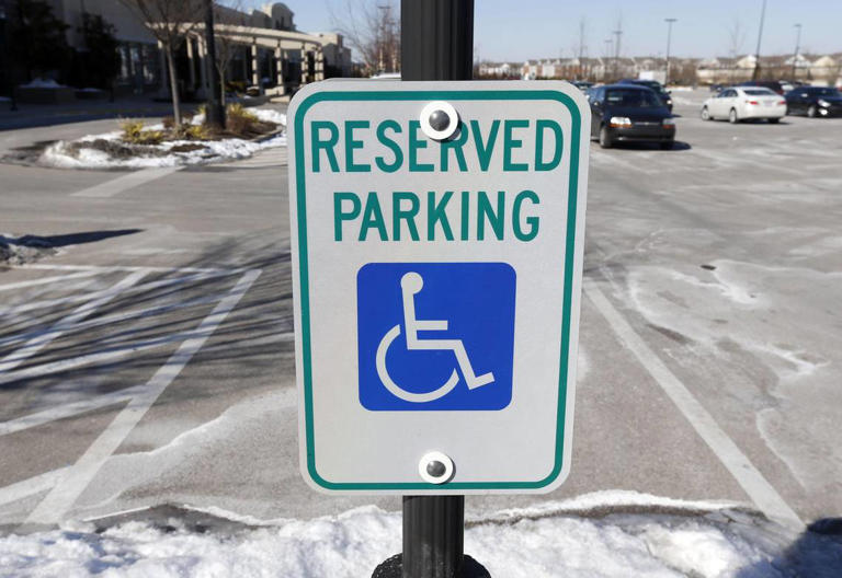 Here's what Texas law says about who can use a handicap parking placard