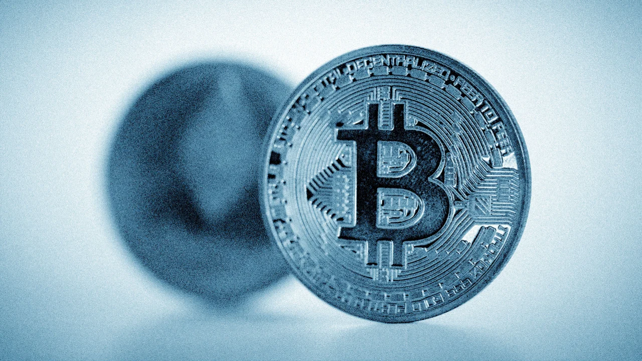 Trump Media stock price: DJT shares shrug off Bitcoin and Ethereum ETF ...