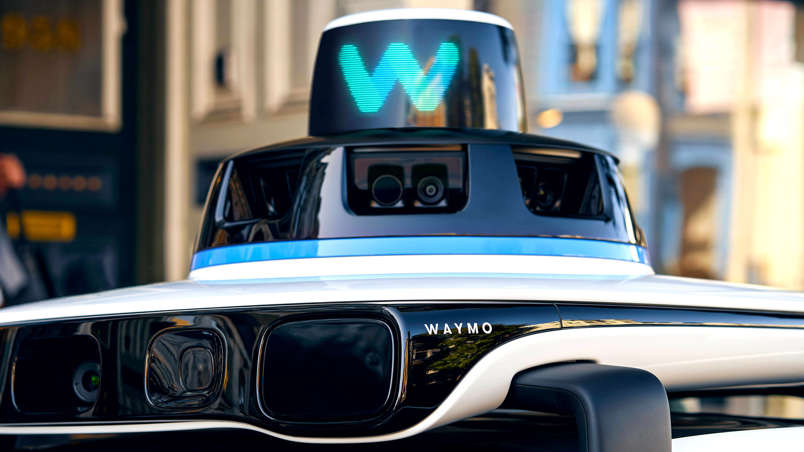 Waymo’s NYC Debut Comes With Training Wheels Waymo’s NYC Debut Comes With Training Wheels