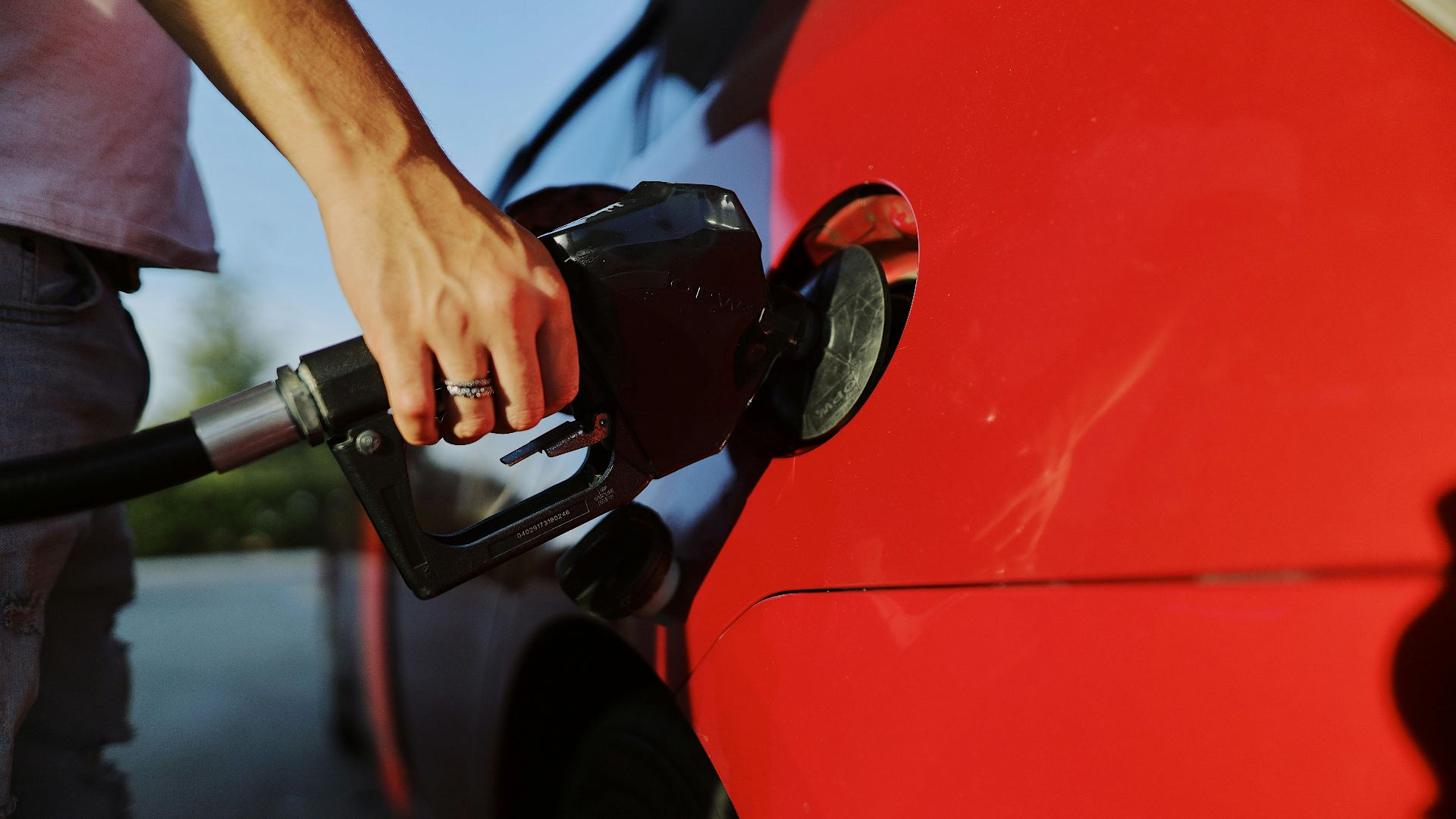 20 Things You Shouldn't Do While Pumping Gas