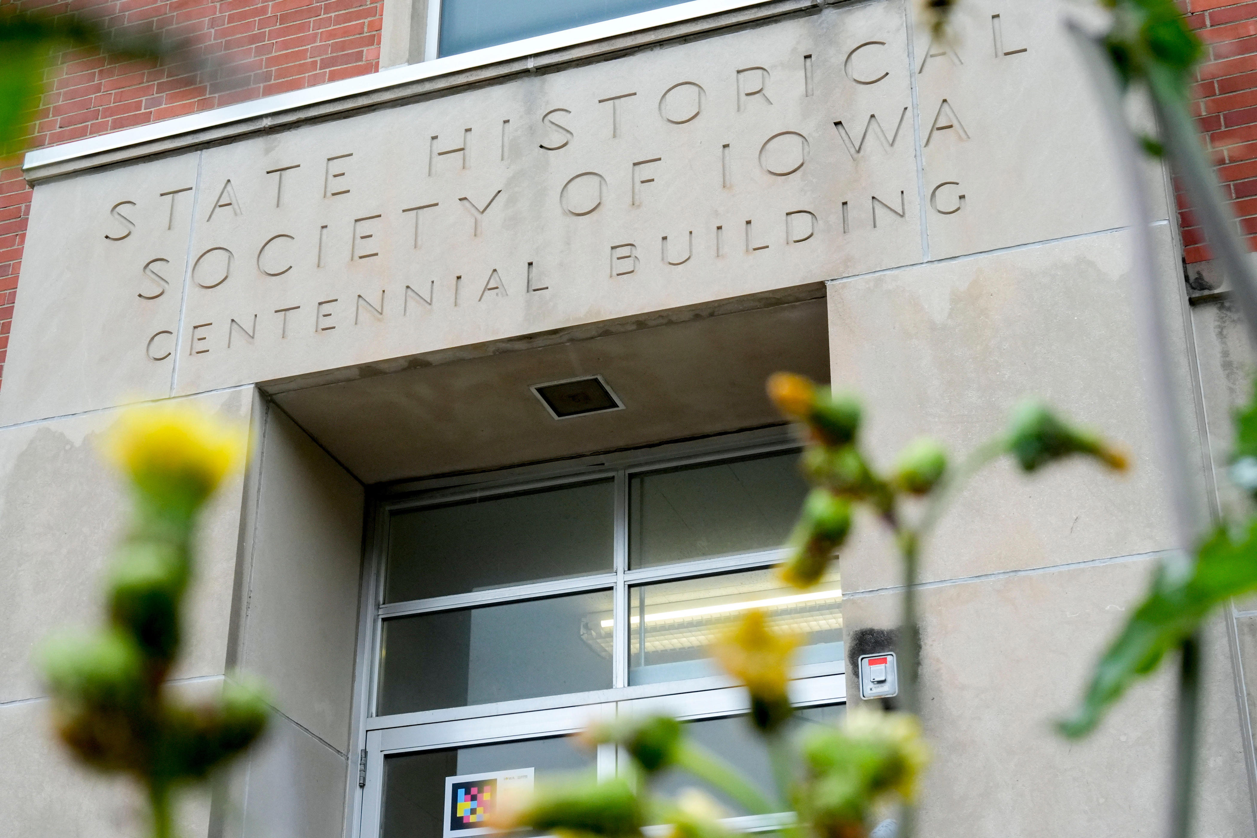 State Historical Society, UI agree to maintain local access to records