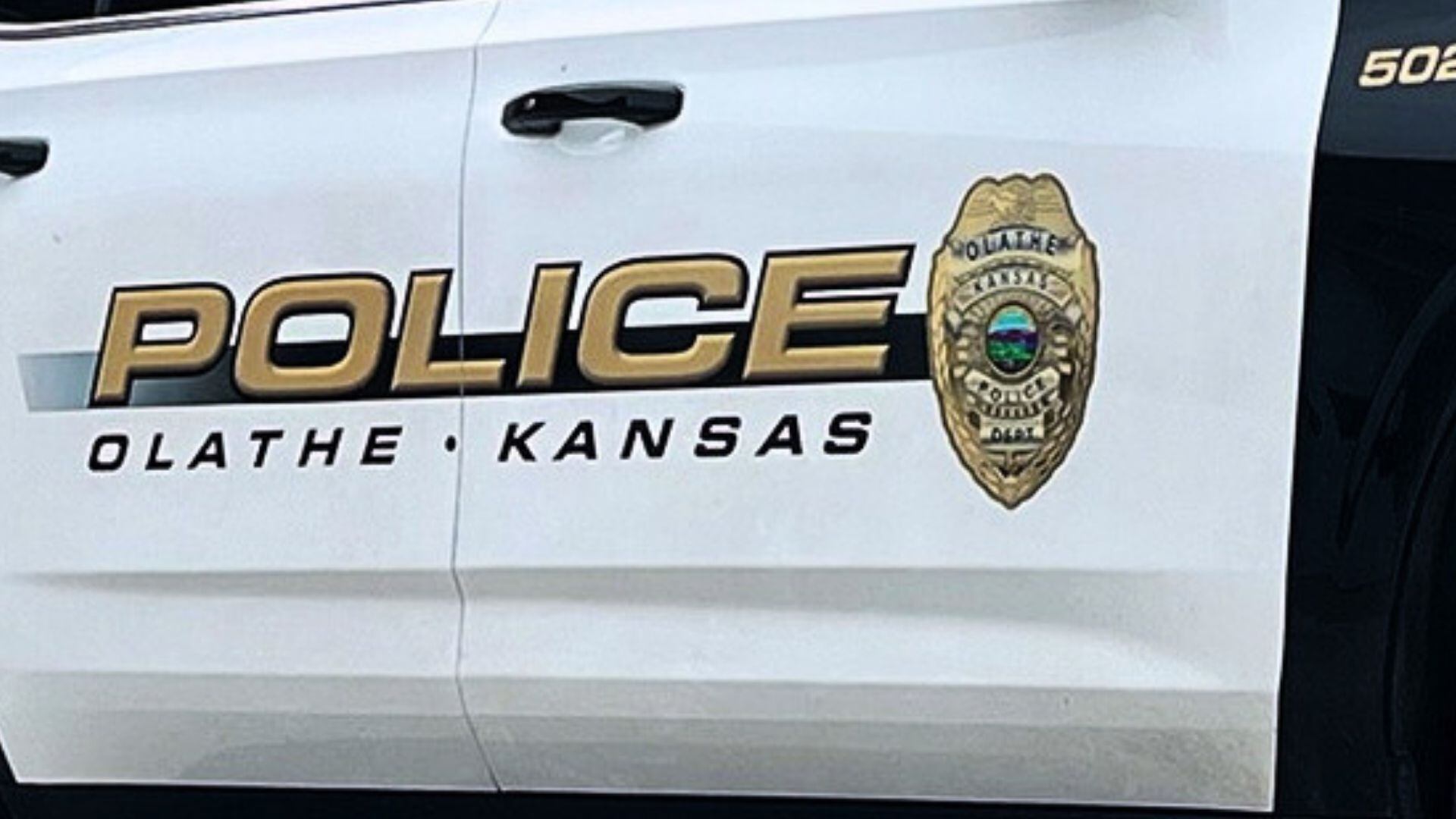 iPhone crash alert directs Olathe police to deadly car accident