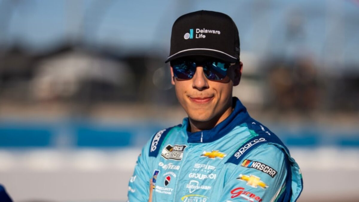 Kyle Larson Takes a Cheeky Dig at Ricky Stenhouse Jr. Over Carson ...