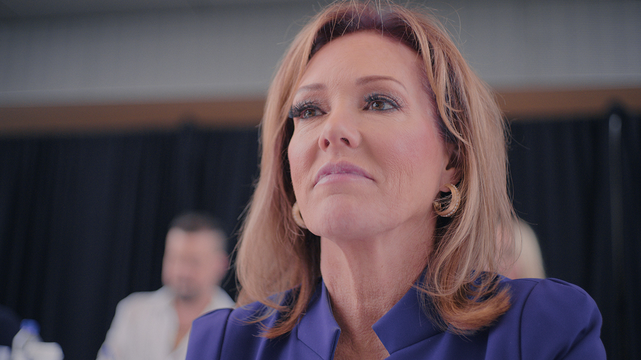 Kelli Finglass' Net Worth Revealed the News the Cowboys Cheerleaders ...