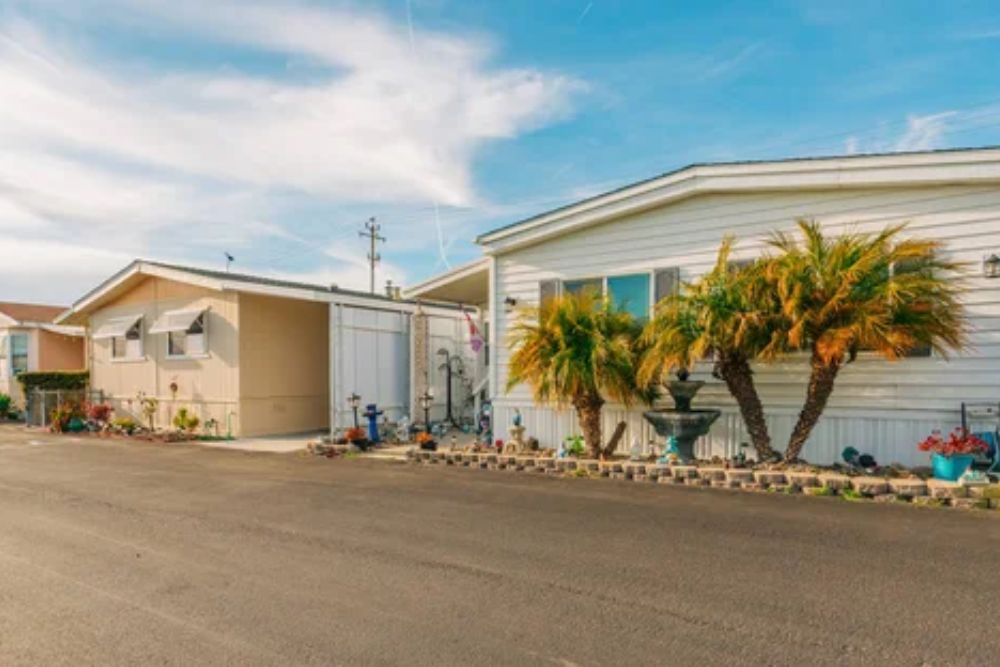 18 Best Beach Towns Along Lake Michigan