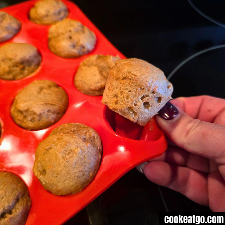 Easy 3 ingredient carrot cake muffins recipe!
