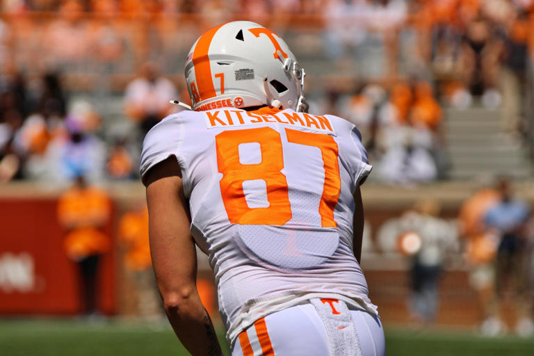 2025 Tennessee football season preview for tight end Miles Kitselman