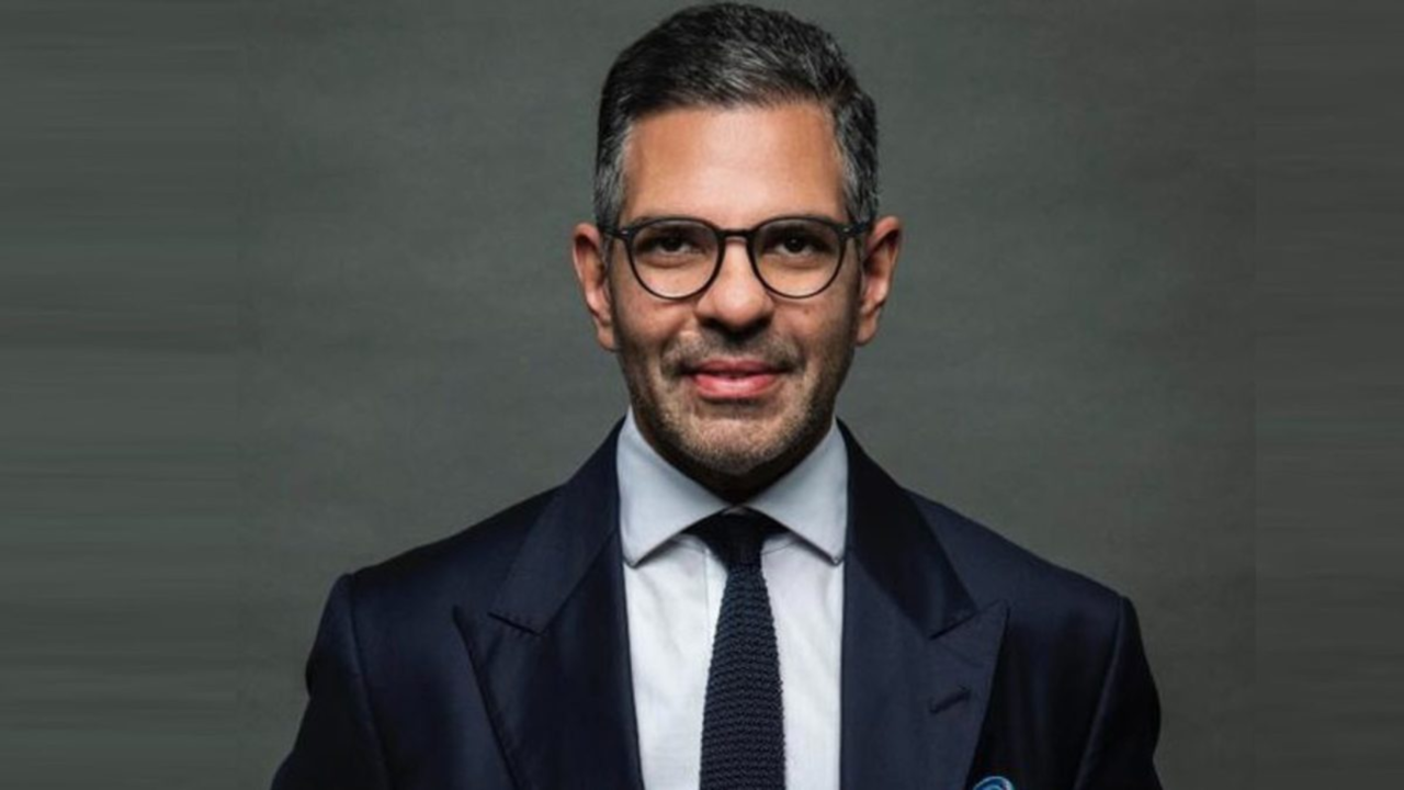 Karisma Kapoor's Ex-husband Sanjay Kapur's Funeral To Take Place On ...