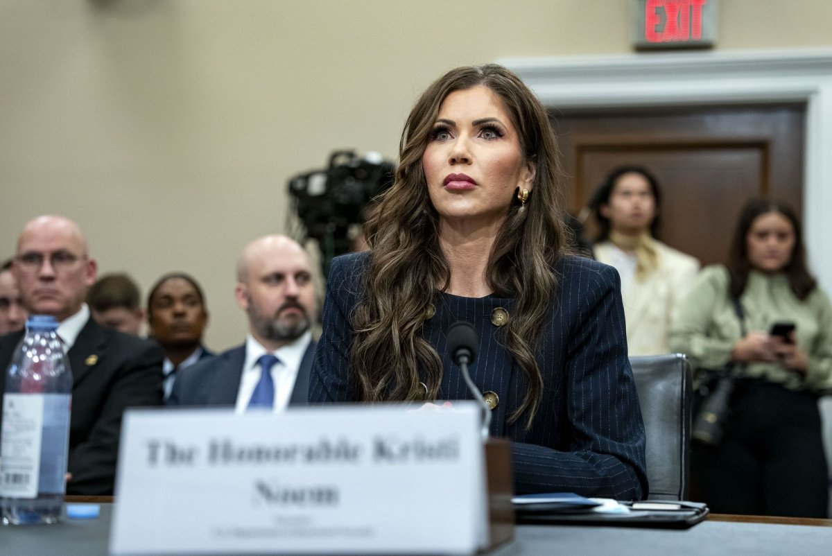 CBP awards $309 million for border wall, waives environmental laws