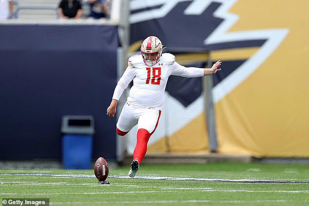 NFL fans react to the New York Jets' unexpected signing of the 'Thiccer ...