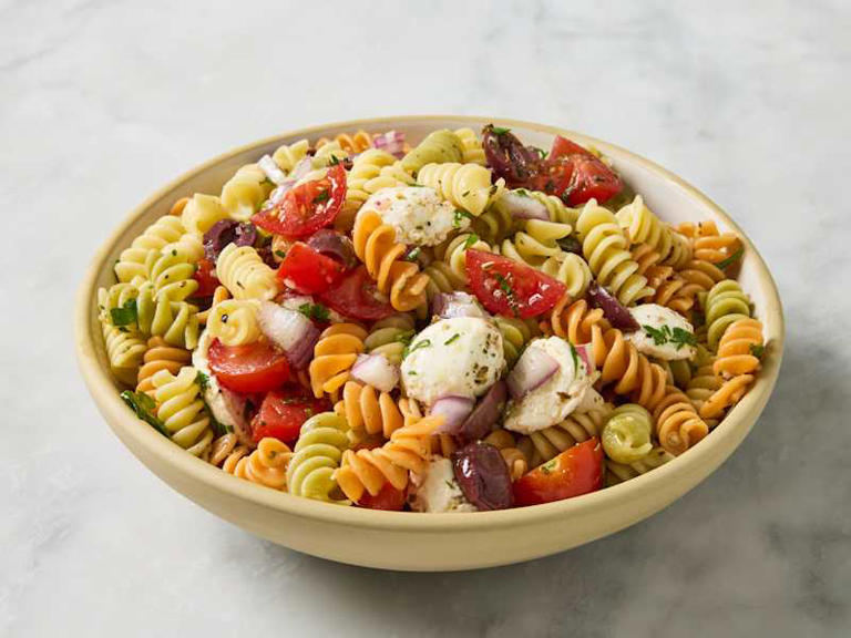 Don't skip this simple-but-crucial dressing trick for the best pasta ...