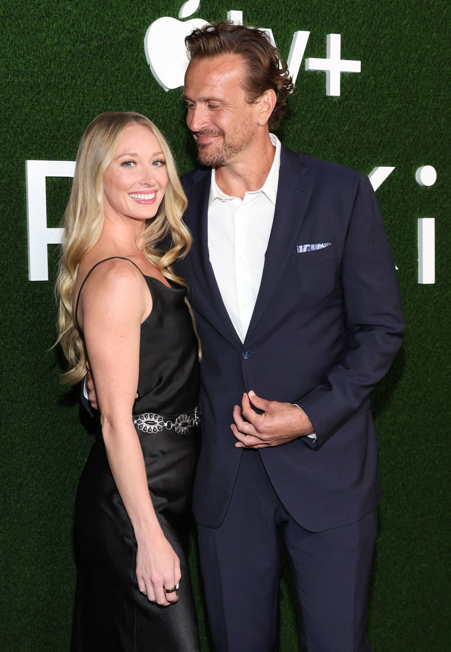Jason Segel Is Engaged! See Fiancée Kayla Radomski's Announcement