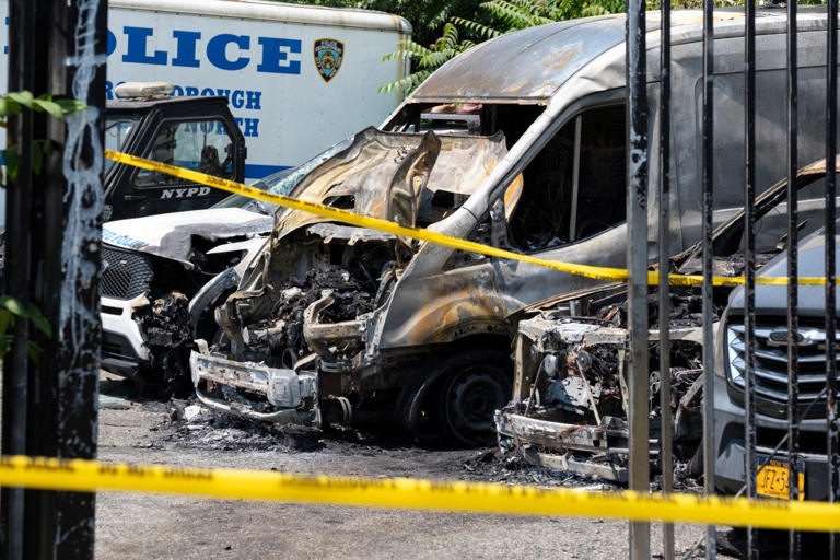Alleged anti-Israel arsonist accused of torching 11 NYPD cars arrested ...