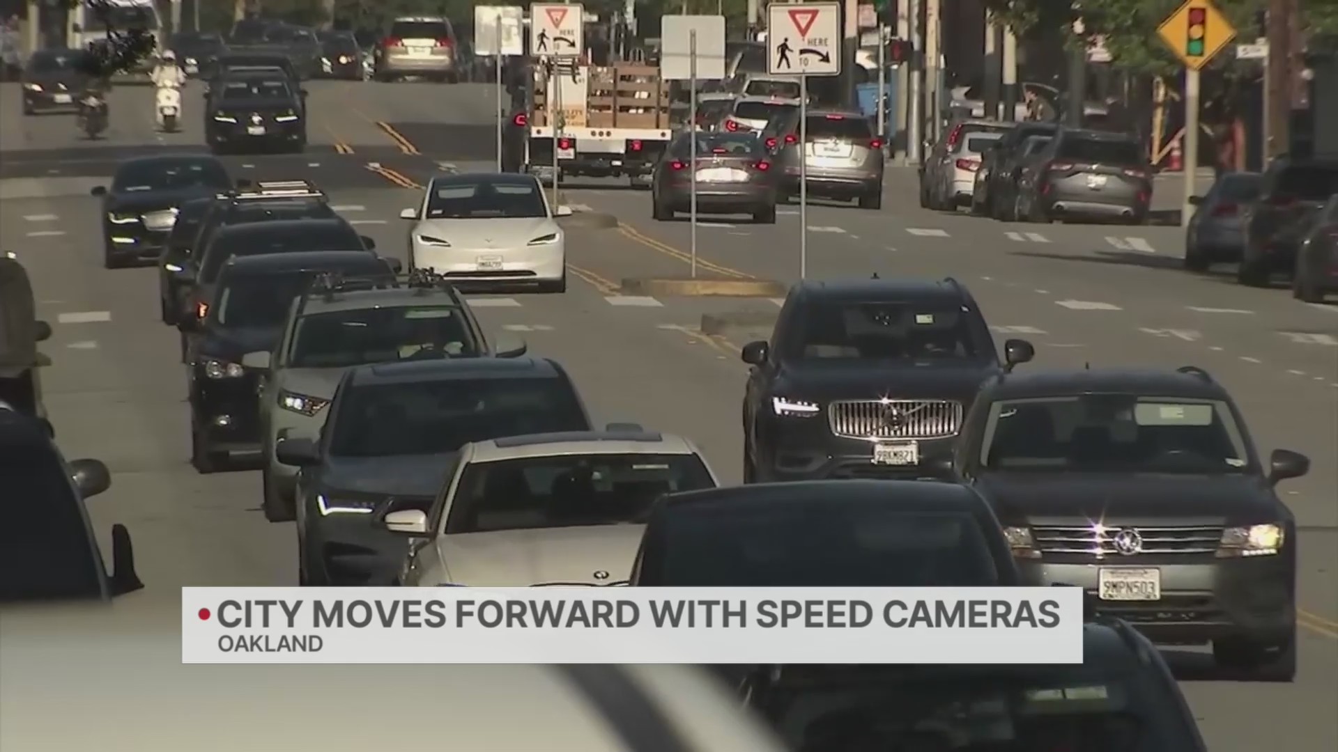 Oakland moves forward with speed cameras