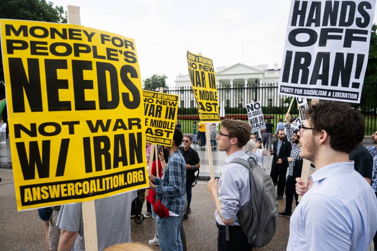 Khamenei Vows Iran Will Never Surrender Hypersonic Missiles Target Israel