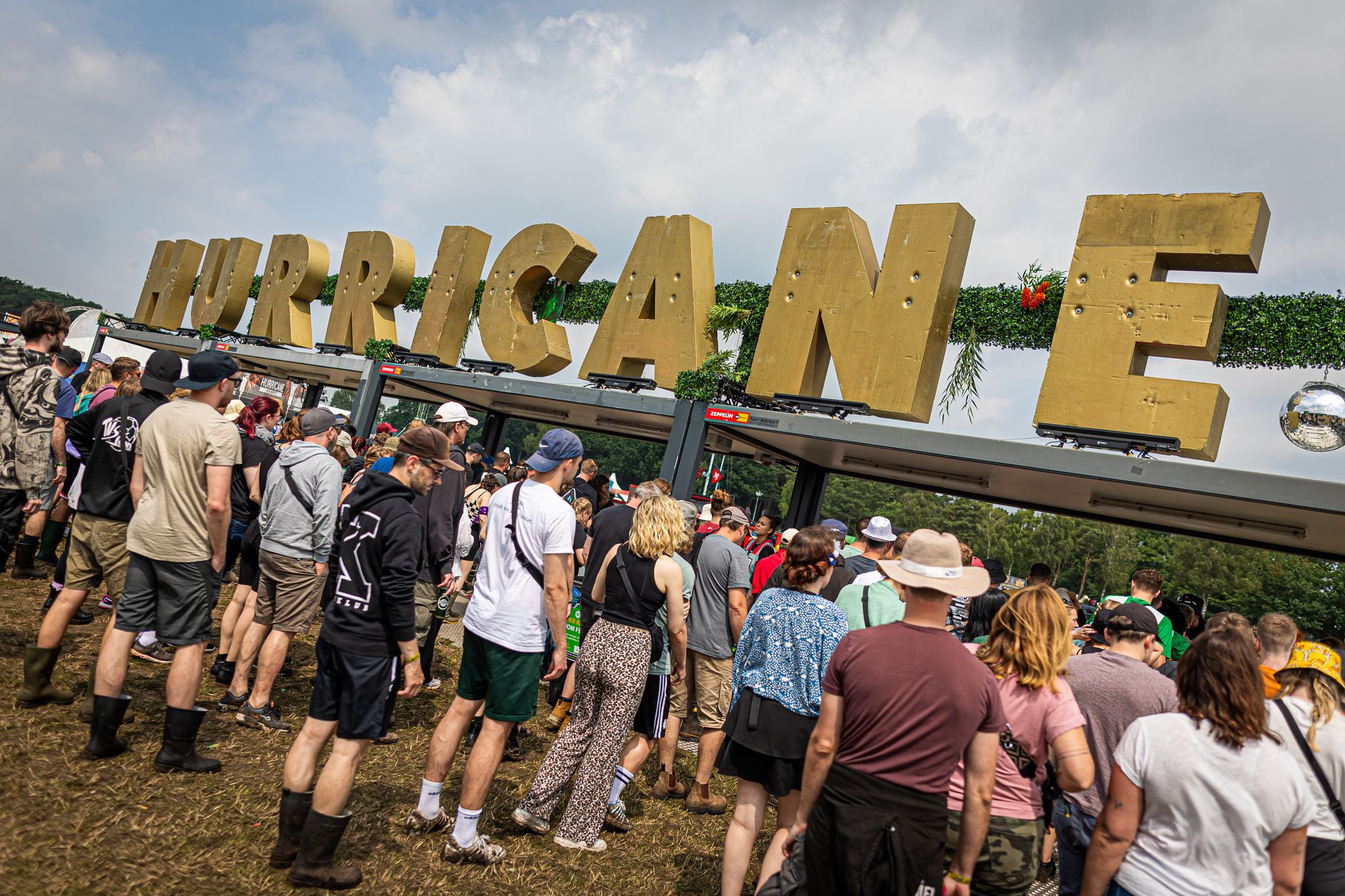 Stars und Zehntausende Fans reisen zum Hurricane Festival