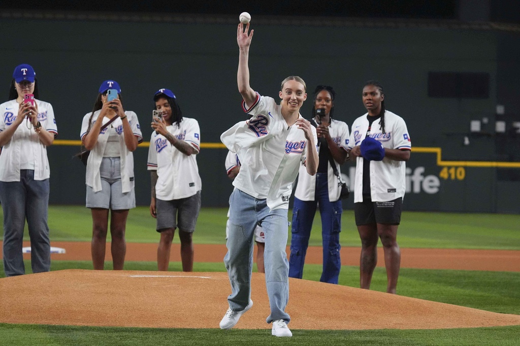 Maikel Garcia homers to help the Kansas City Royals beat the Texas ...