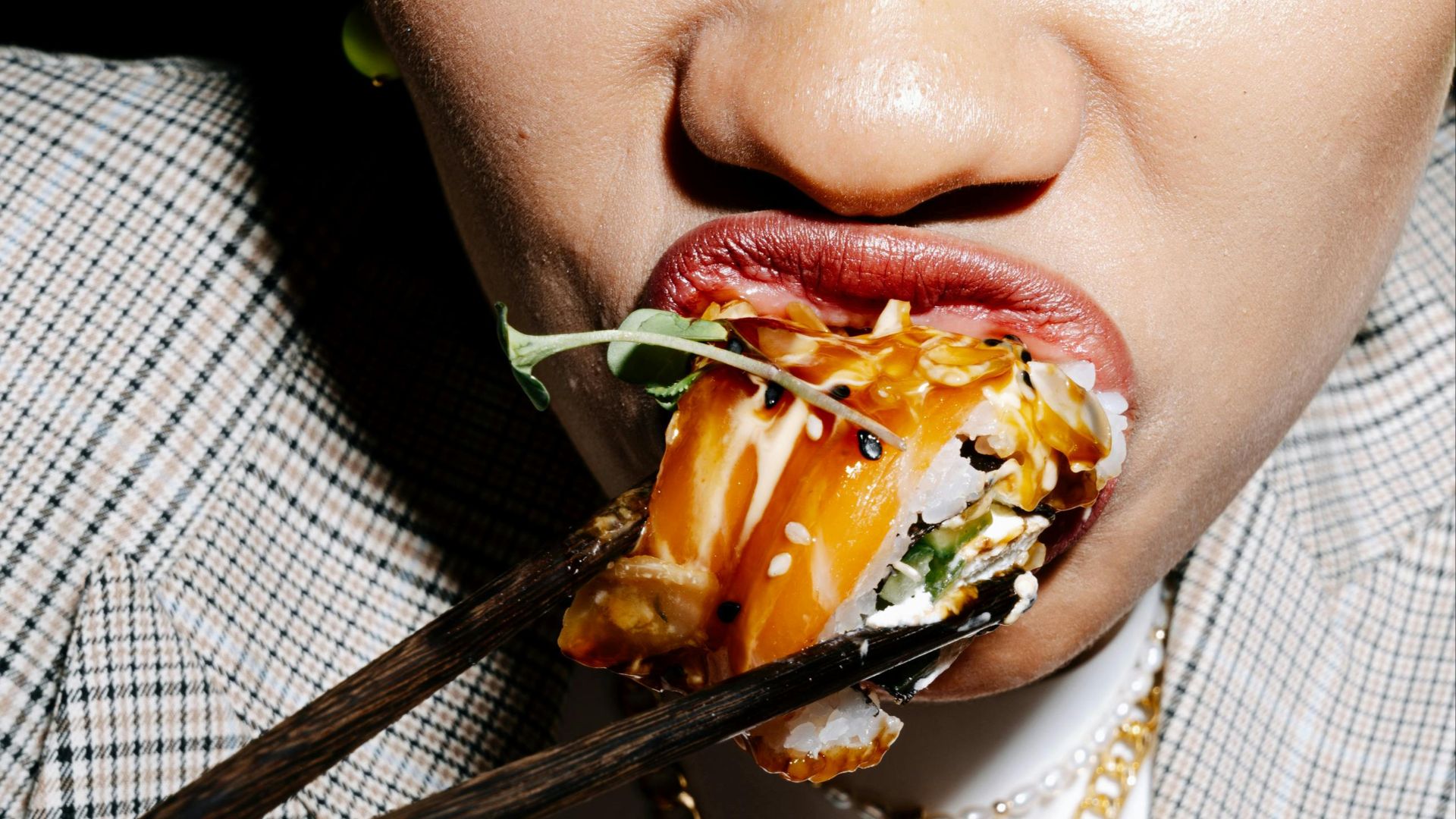 10 Overrated Seafood Dishes To Stop Ordering & 10 Plates To Grab More Often