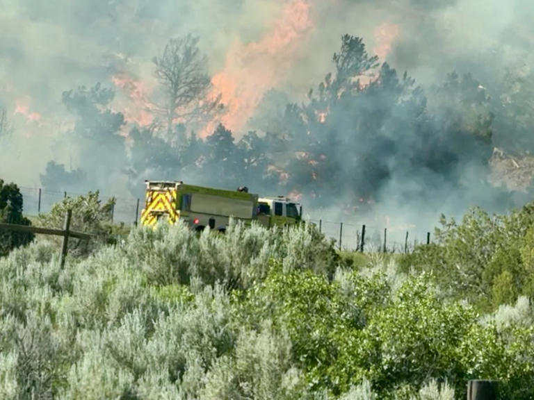 I-70 mostly reopens near Eagle from wildland fire, pre-evacuations ordered