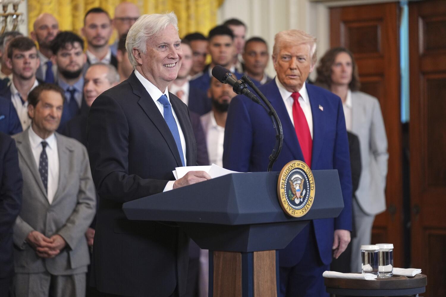 Plaschke: Lakers had a great ride with Buss family, but Dodgers owner ...