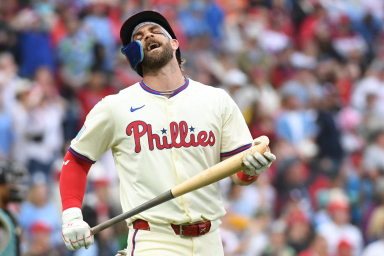 Phillies' Rob Thomson Announces Bryce Harper News Before Marlins Game