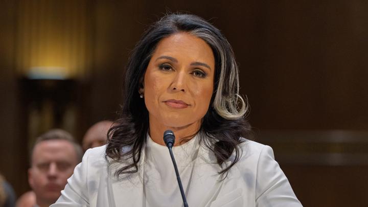 Kenapa Trump Marah terhadap Direktur Intelijen Tulsi Gabbard?