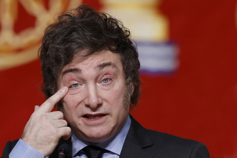 Milei se borra del acto del día de la Bandera