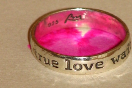 14 Things You Thought Were Cool in Middle School That Now Feel Like Red ...