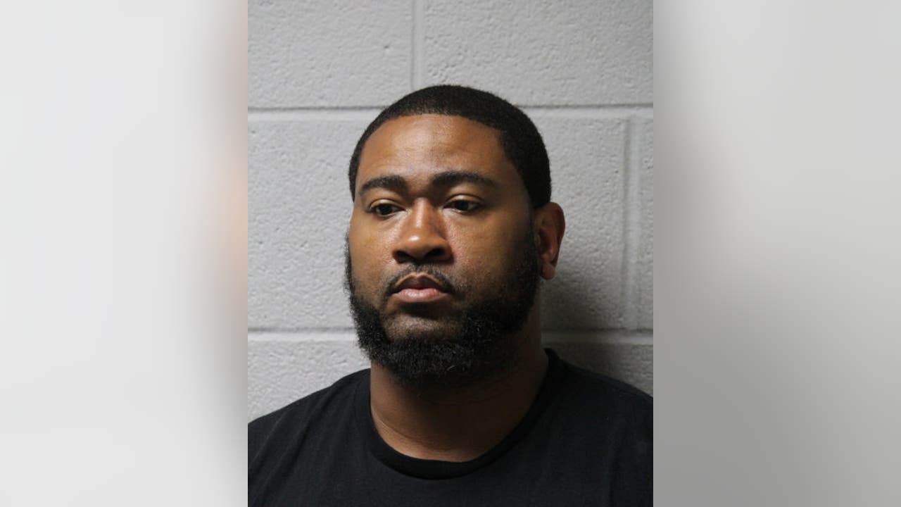 Court document reveals details in Chicago man's alleged sexual abuse of ...