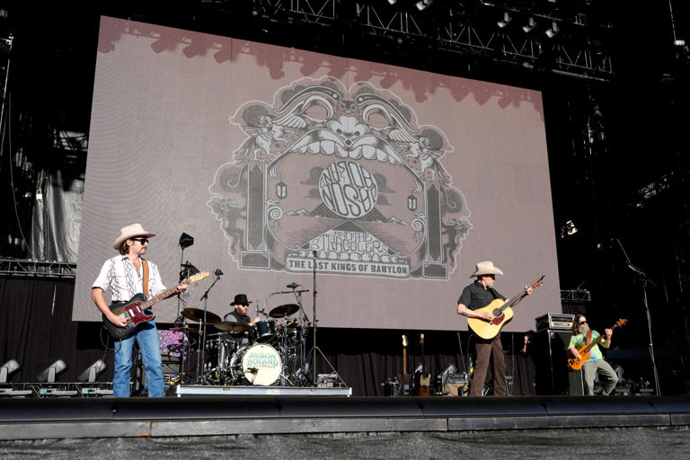 Red Dirt band Jason Boland & The Stragglers ruling the road as 'The ...