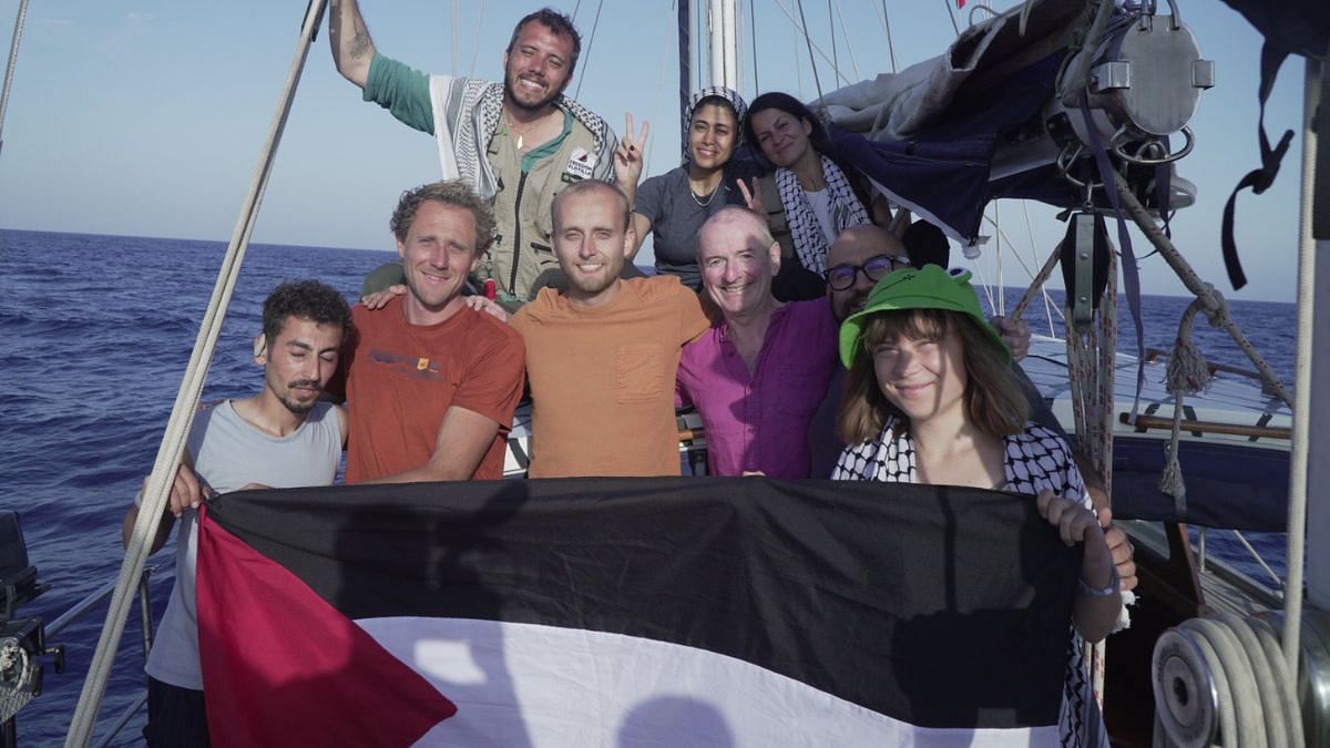 En route Gaza, Madleen with Greta Thunberg on board rescues Sudanese ...