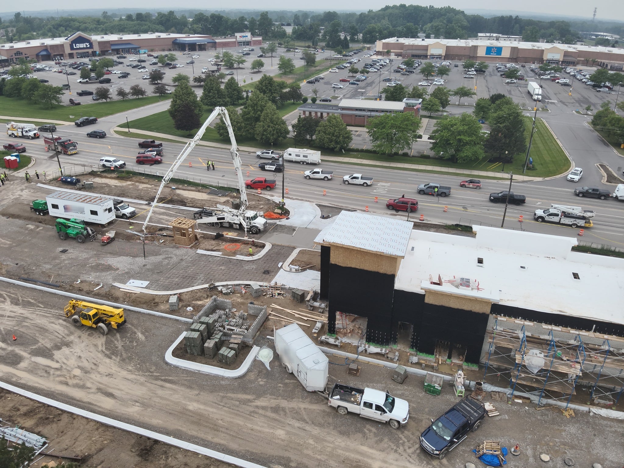 2 construction workers ‘electrocuted’ falling power line in Livingston Co.