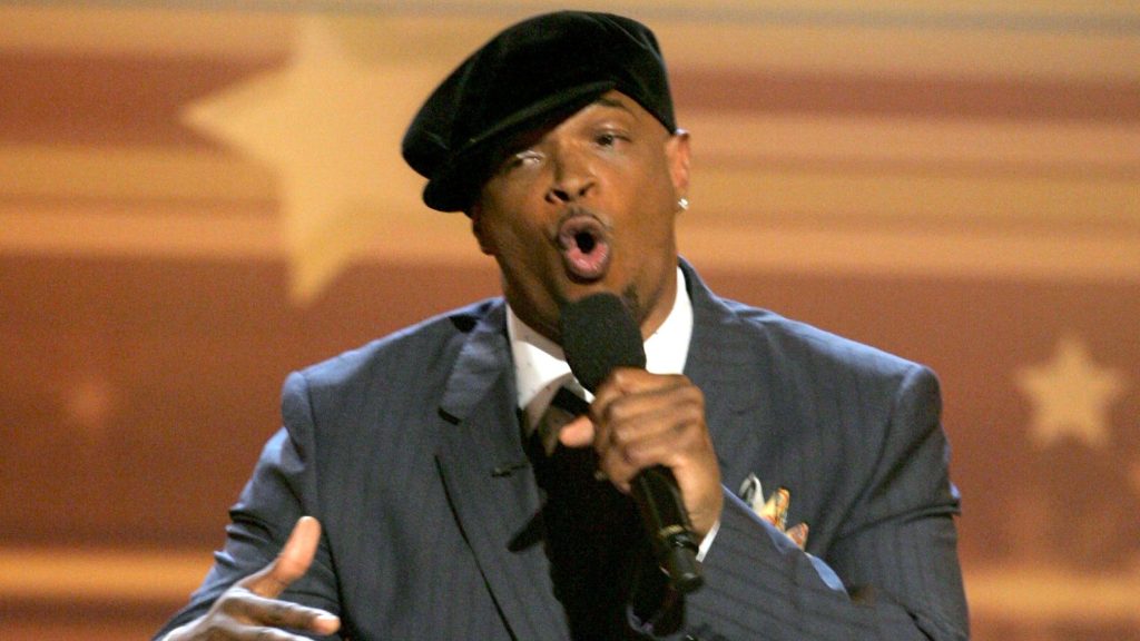 BET Awards' Top 10 Most Legendary Hosts To Ever Take The Stage