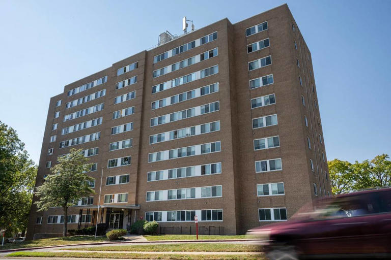 Independence Towers tenants react to end of rent strike: ‘This is a ...