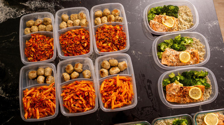 Can You Bring Homemade Food Through Airport Security? What You Need To Know