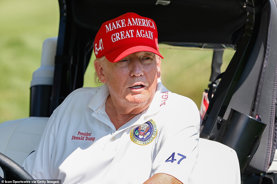 Inspectors flag health code violations at Trump's 'Summer White House'