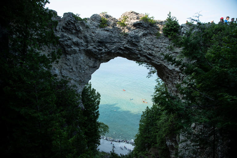 Discover America's best hidden natural wonders: Breathtaking views to ...