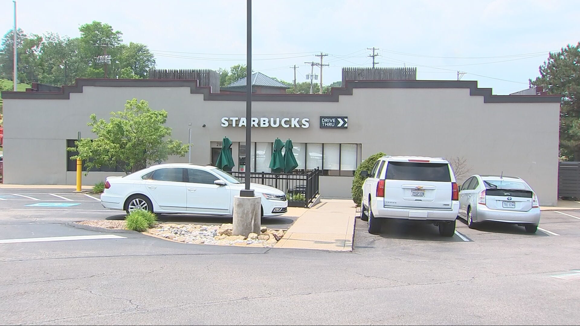 Moon Township Starbucks employees vote to unionize
