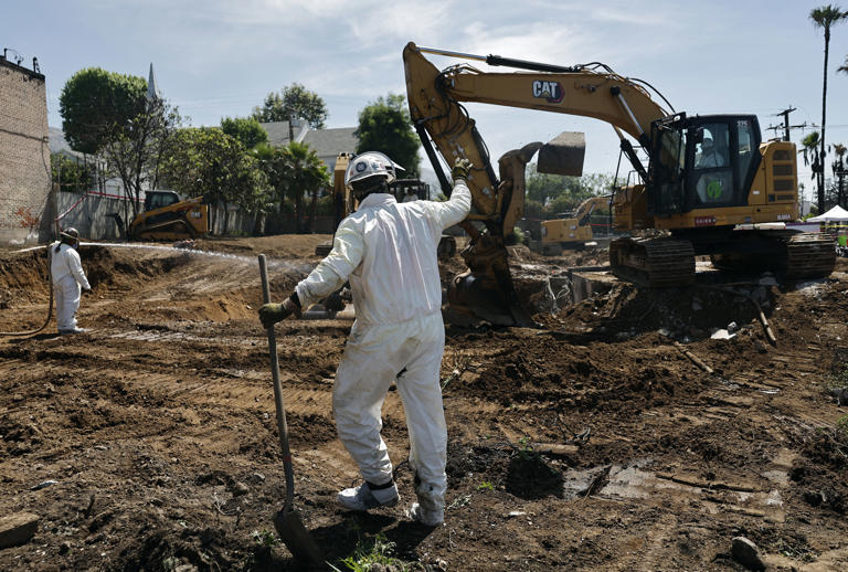 5 months after Eaton Fire, rebuilding permits are still being issued ...