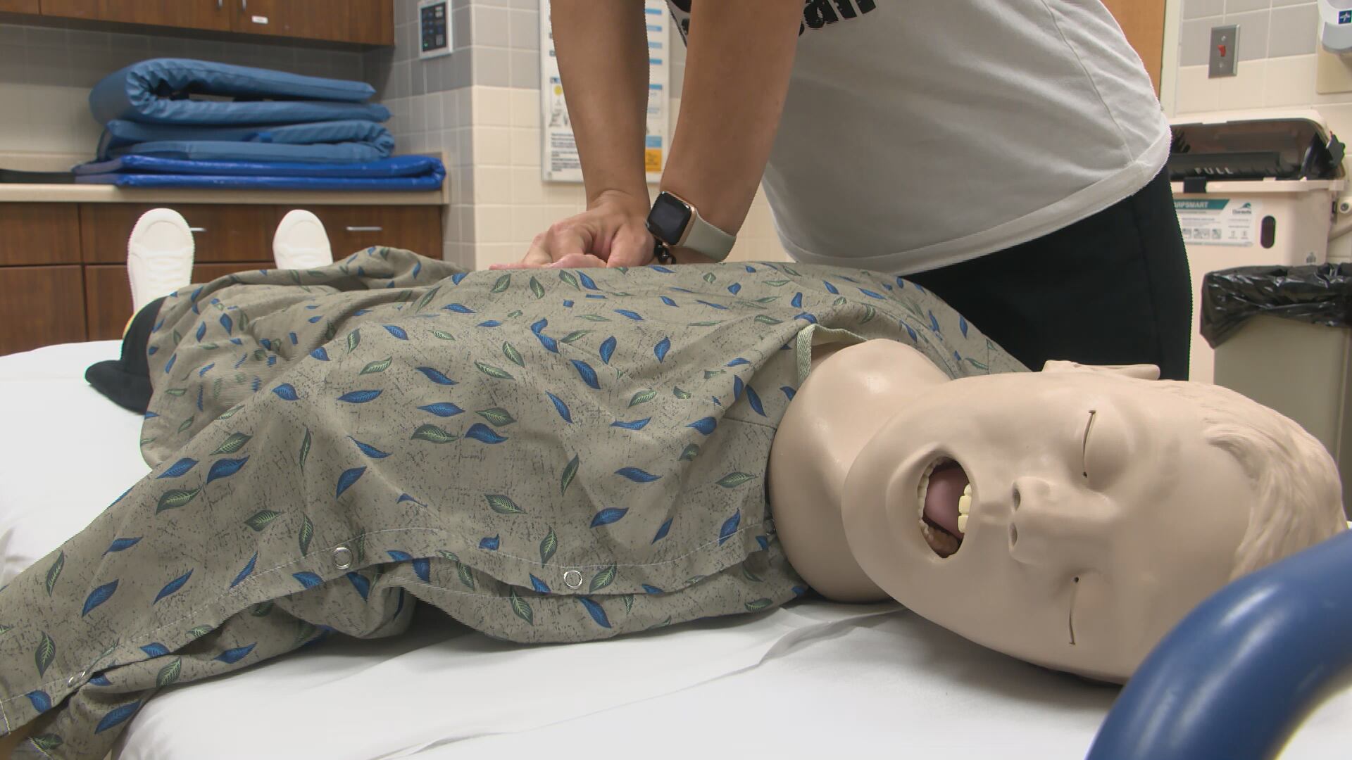 Local doctor highlights importance of life-saving tools on CPR and AED ...