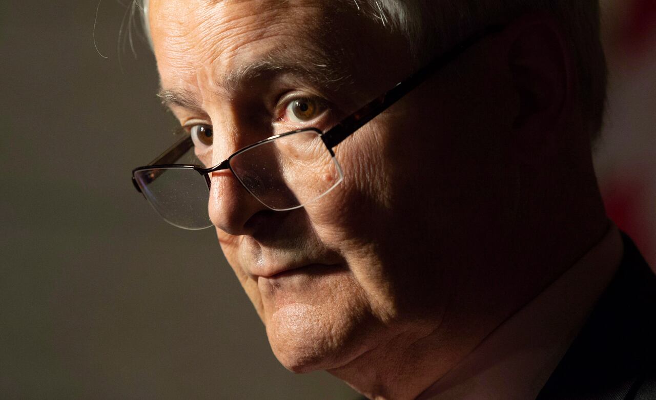 Marc Garneau died after 'short but very difficult battle' with cancer ...