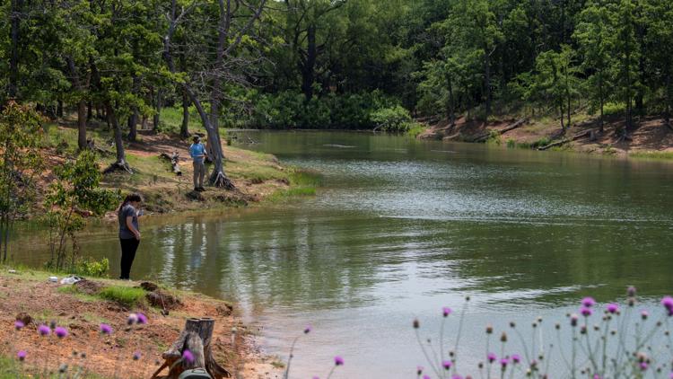 TPWD says you can't use drones to help you fish