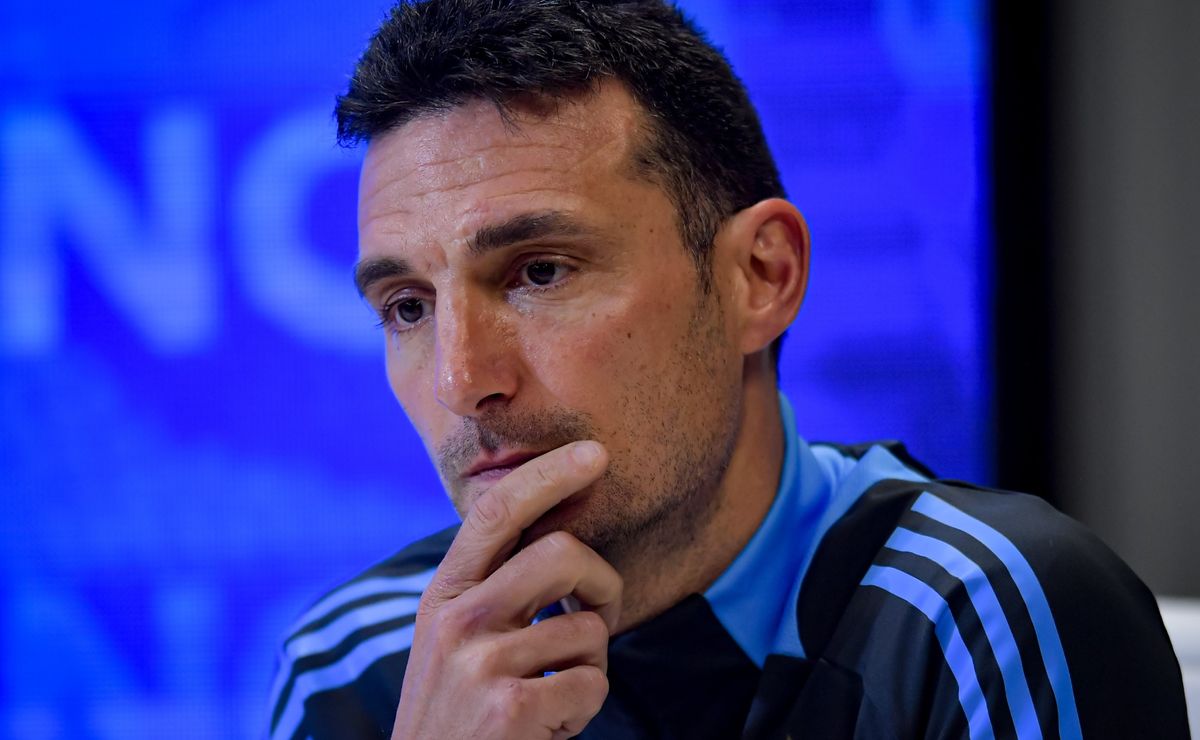 Ni Dibu Martínez ni De Paul: Scaloni decidió quién será el capitán de ...